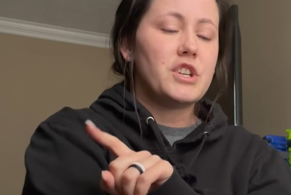 “90 Day Fiance” Star Deavan Clegg Says She Was “In Tears” When She ...